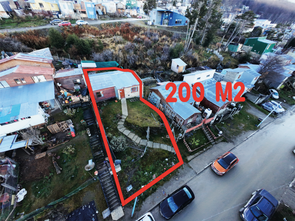 OPORTUNIDAD DE INVERSIÓN – TERRENO DE 200 M² CON CASA DE 2 HABITACIONES ...